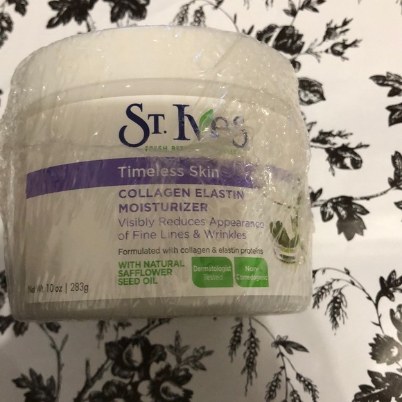 St. Ives | Skincare | St Ives Timeless Skin Moisturizer | Poshmark